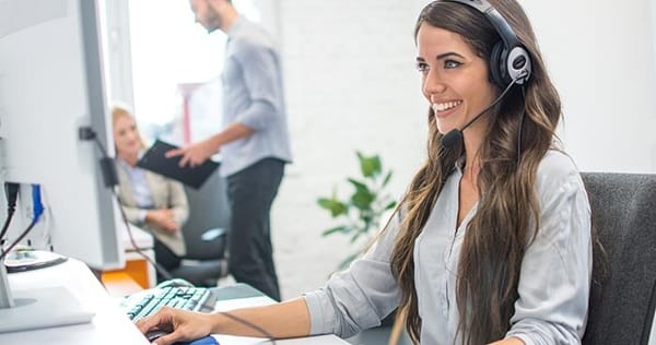 How to Contact Airbnb and Get Help